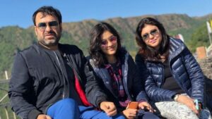 Aashi Tripathi (Pankaj Tripathi's Daughter) Age, Date of Birth, Parents ...